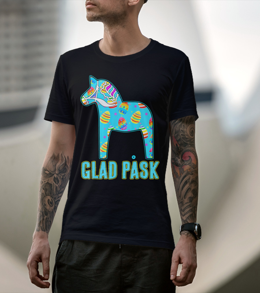 Glad Påsk Swedish Easter Dala Horse With Colorful Eggs T-Shirt