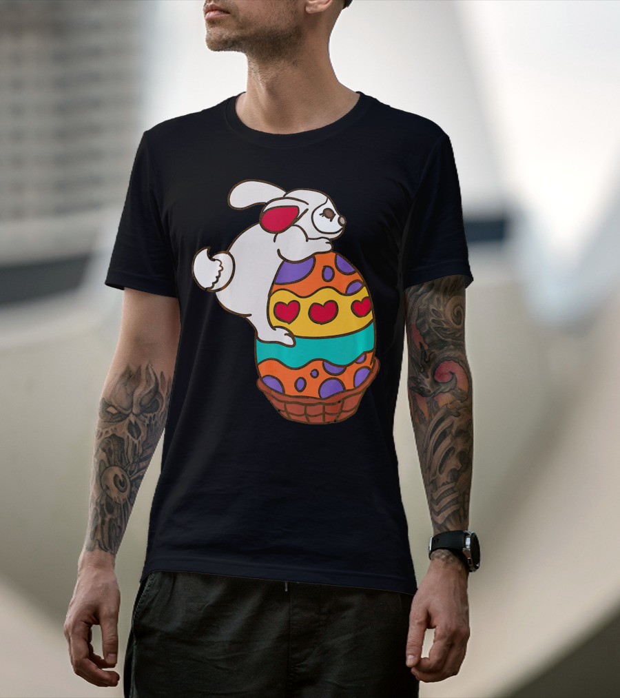 Easter Bunny Hugging Colorful Heart Patterned Egg T-Shirt