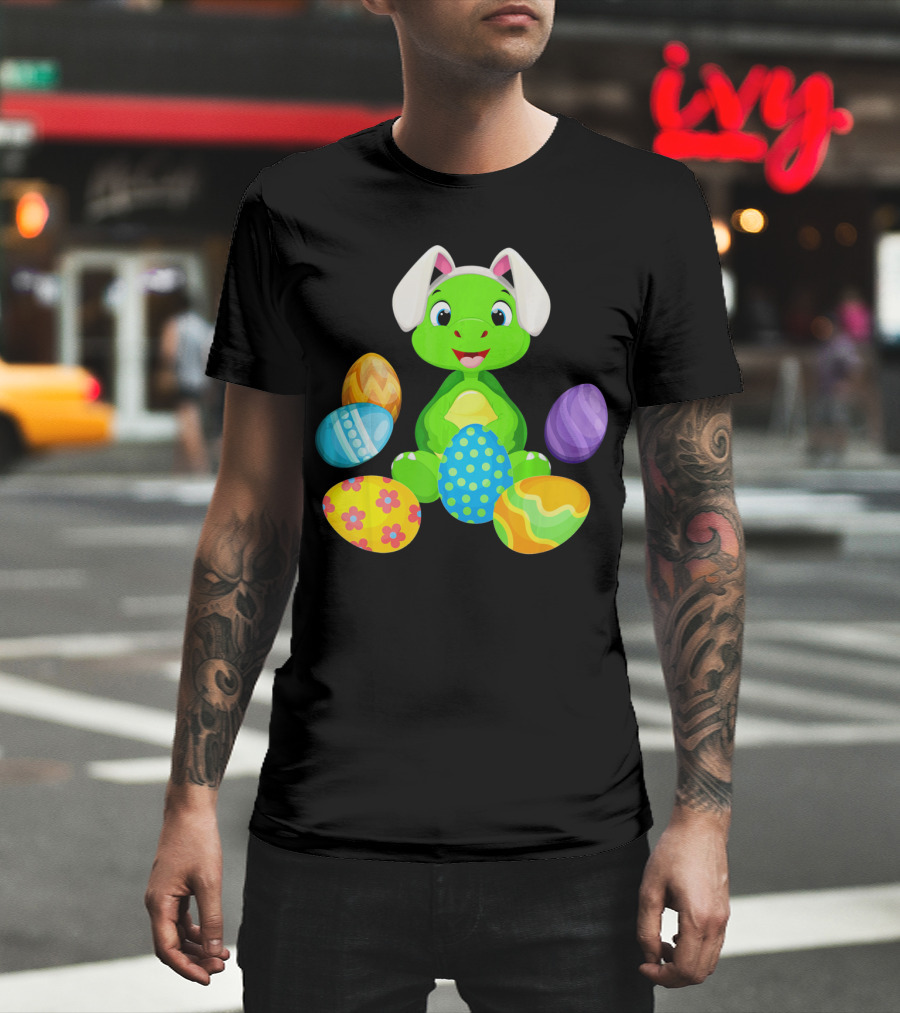 Turtle Bunny Rabbit With Hat Holding Easter Eggs T-Shirt