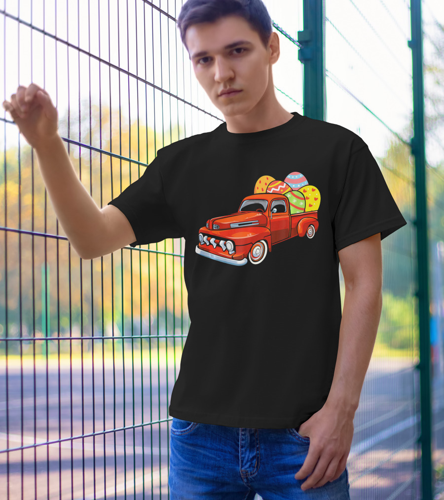 Vintage Easter Egg Pickup Truck With Colorful Eggs T-Shirt