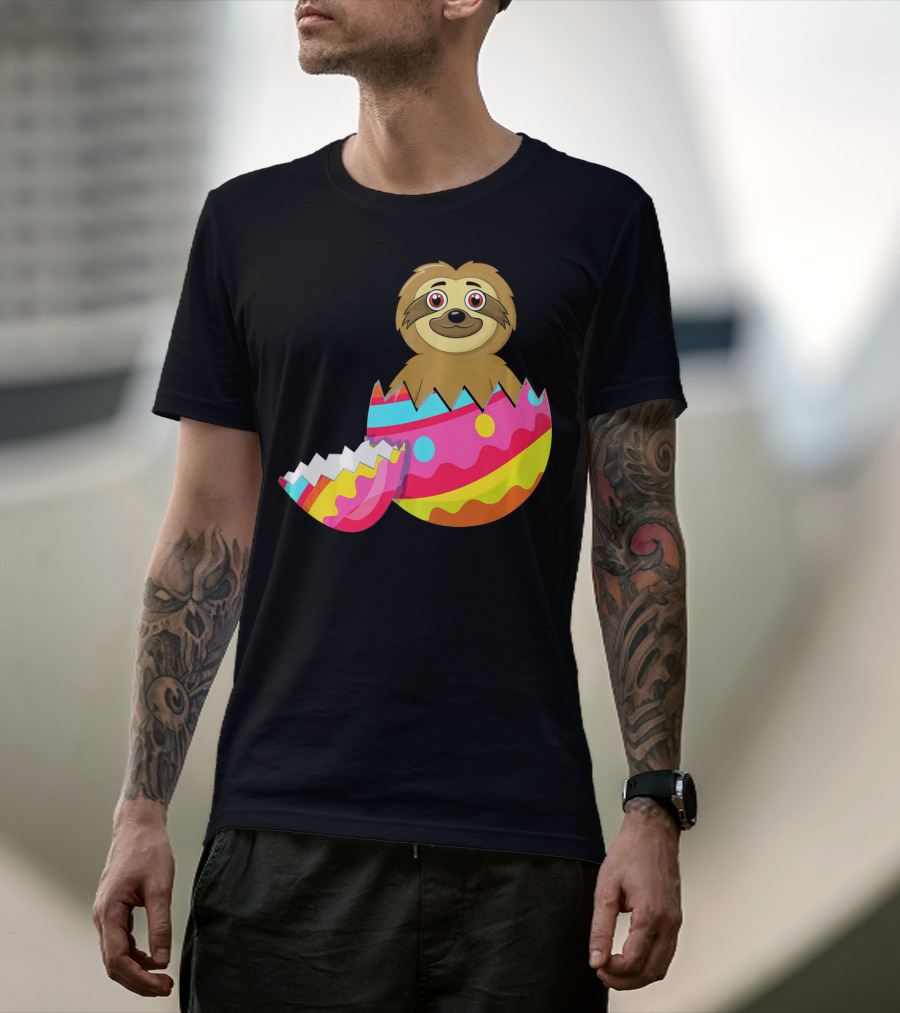 Funny Sloth Easter Egg Decorated Colorful Eggshell T-Shirt