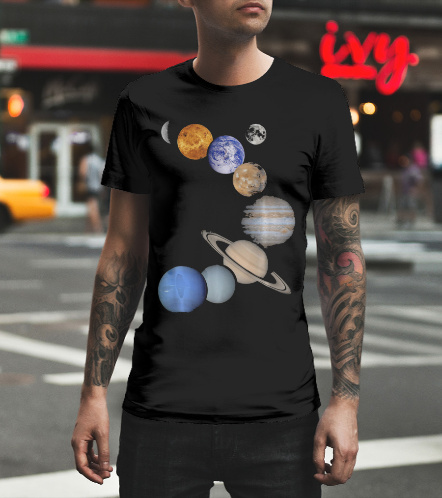 Planet Solar System Earth Moon Sun Mars Jupiter Saturn Neptune Uranus T-Shirt