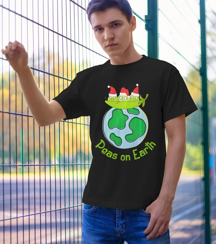 Christmas Peas On Earth With Santa Hat Vegetables On Globe T-Shirt