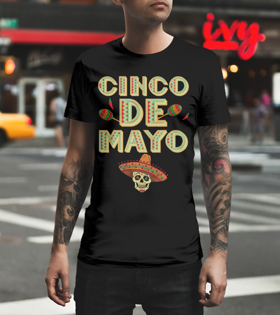 Cinco De Mayo Fiesta Skull Sombrero And Maracas T-Shirt