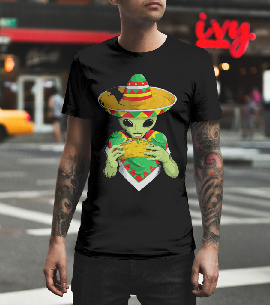 Cinco De Mayo Sombrero Alien Eating Taco T-Shirt