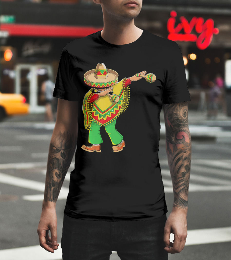 Dabbing Sombrero And Poncho With Maracas Fun T-Shirt