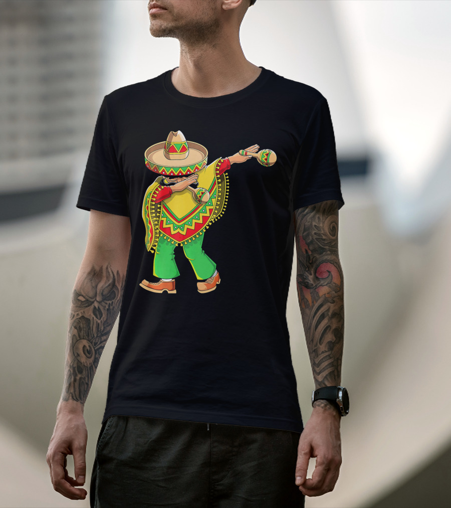 Dabbing Sombrero And Poncho With Maracas Fun T-Shirt