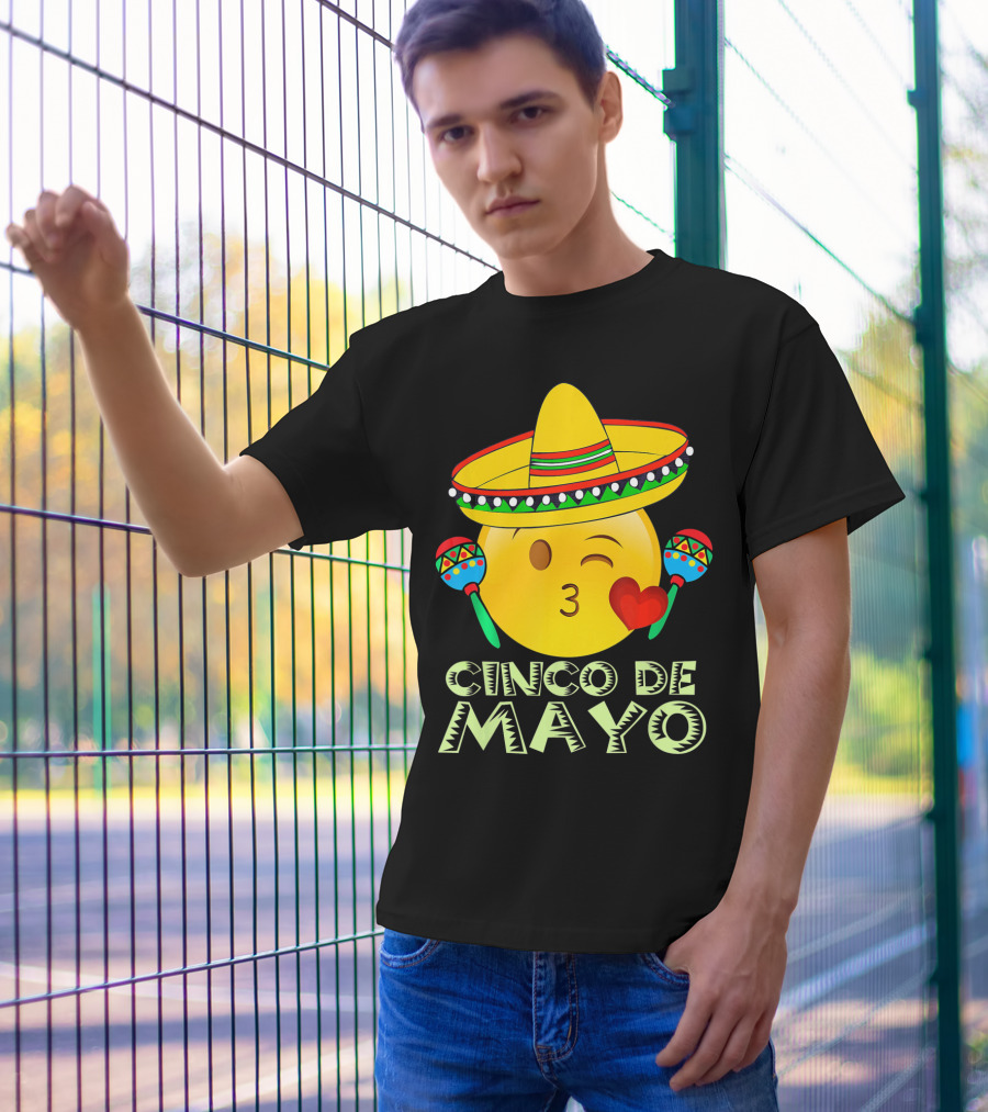 Cinco De Mayo Emoji Sombrero Maracas Kids Women Kisses T-Shirt