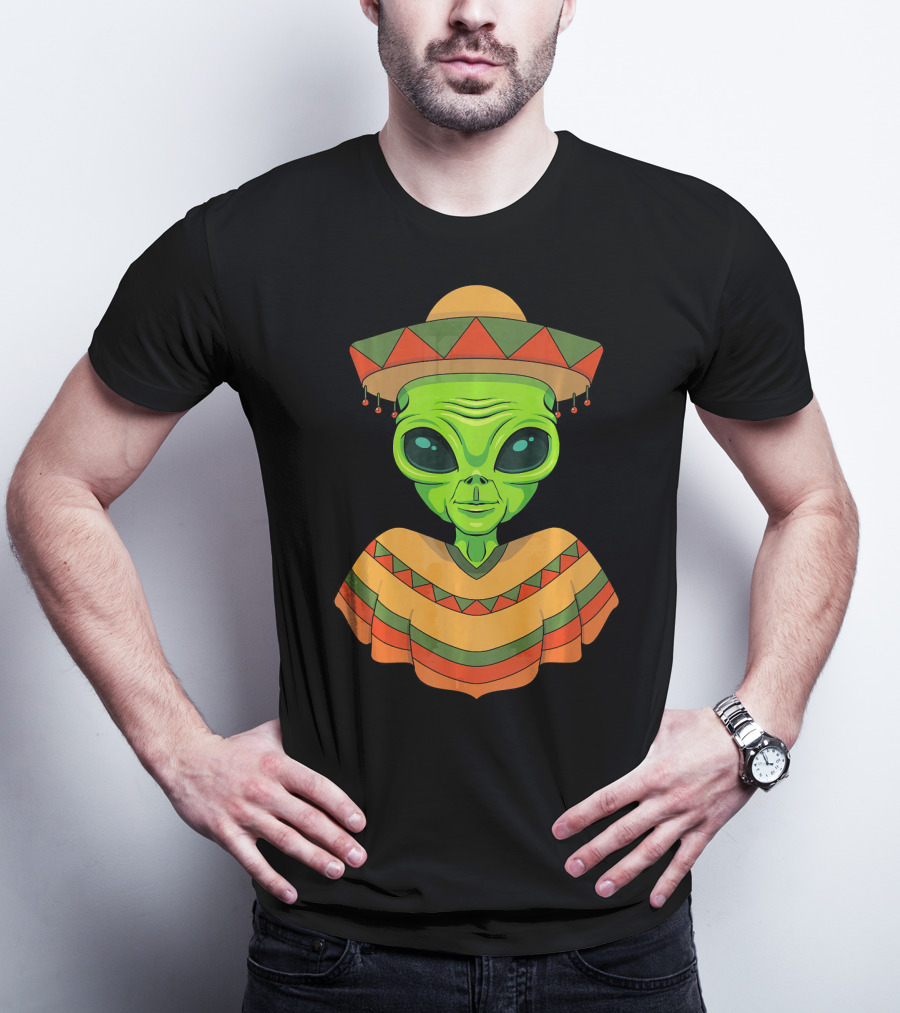 Cinco De Mayo Green Alien Wearing Sombrero And Poncho T-Shirt