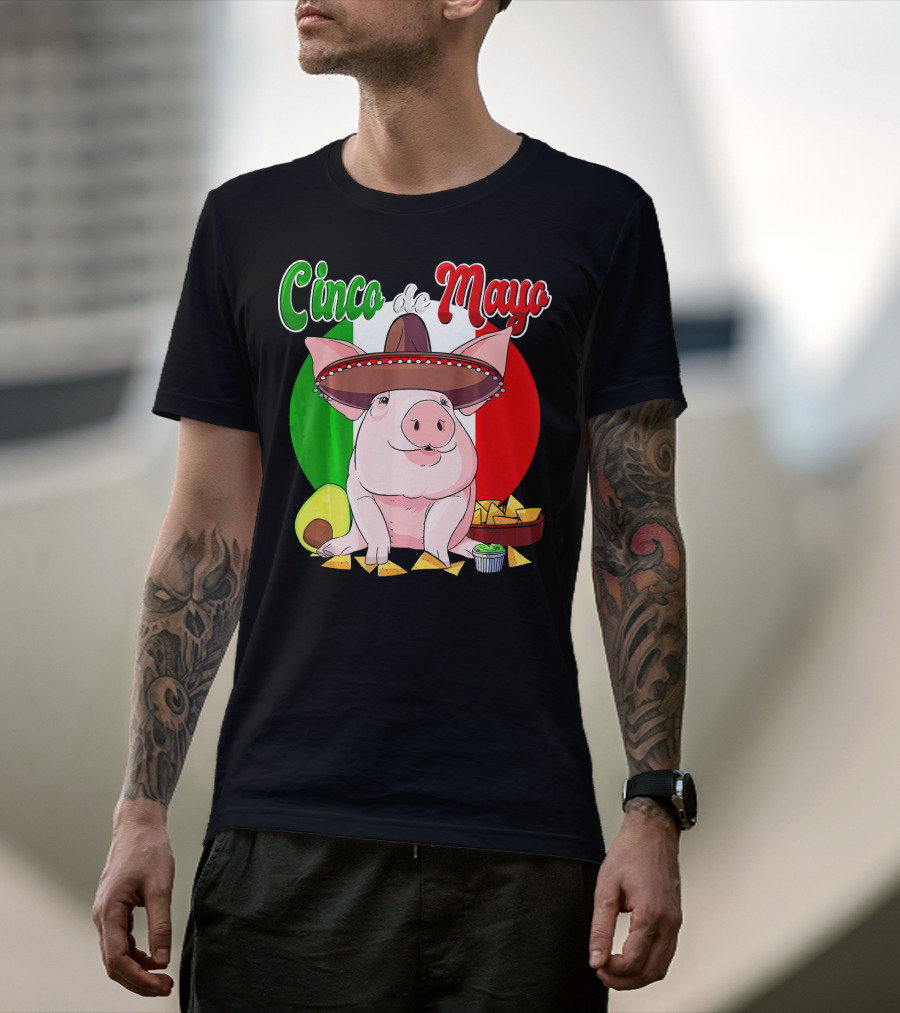 Cinco De Mayo Pig Sombrero Nachos Avocado Fiesta T-Shirt