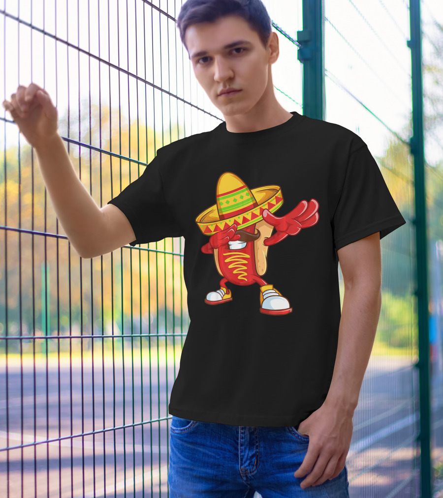Funny Dabbing Hotdog Sombrero Mexican Cinco De Mayo T-Shirt