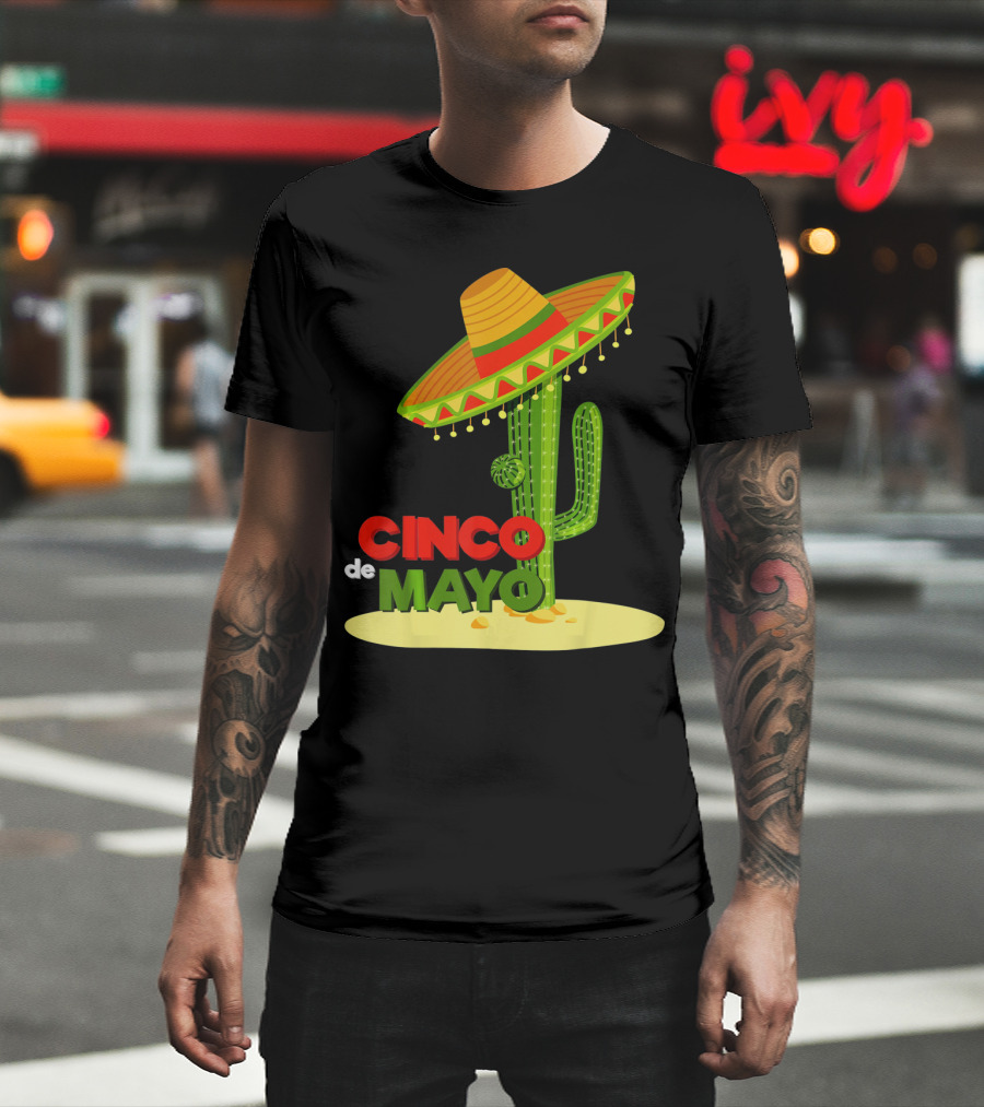 Fiesta Cinco De Mayo Cactus With Sombrero T-Shirt