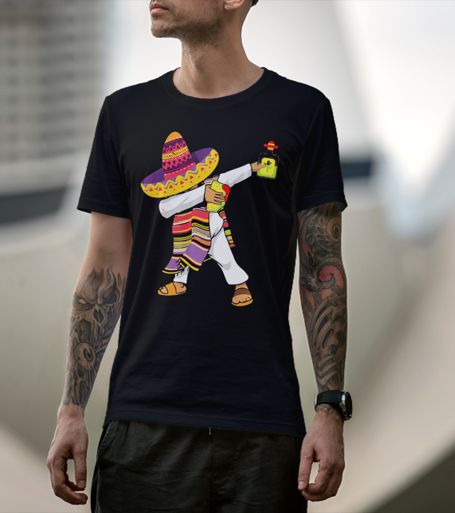 Mexican Poncho Dabbing Sombrero Cinco De Mayo Tequila T-Shirt