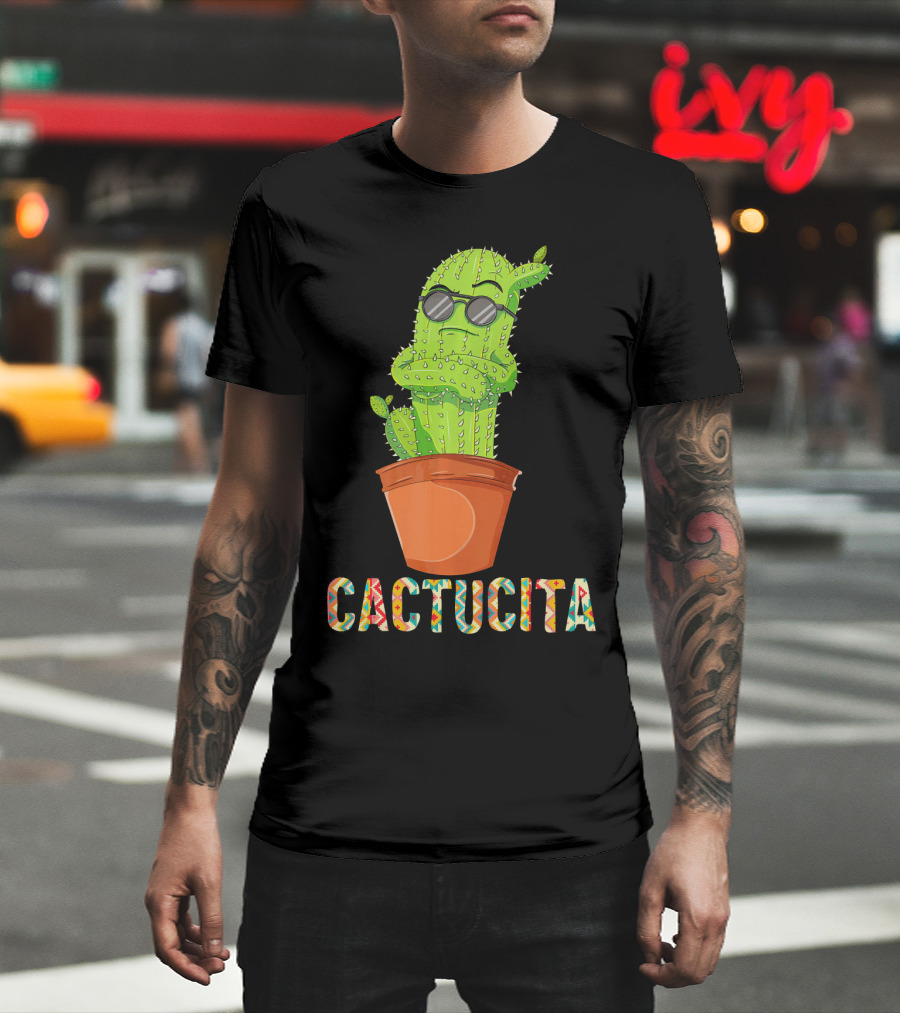 Mamacita Cactus Cactucita Cinco De Mayo Cactus With Sunglasses In Pot T-Shirt