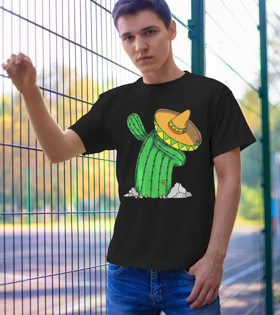 Cinco De Mayo Dabbing Cactus With Sombrero Fun T-Shirt