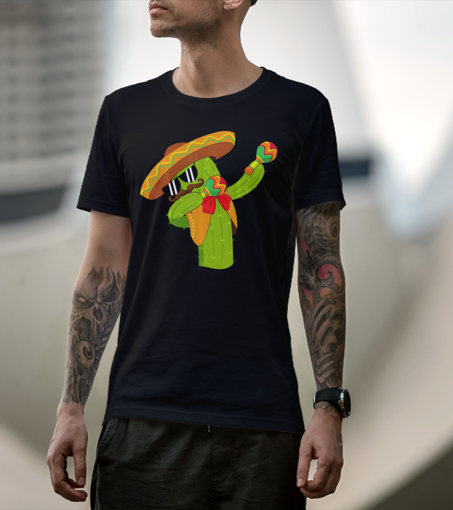 Cinco De Mayo Dabbing Cactus Sombrero Maracas T-Shirt