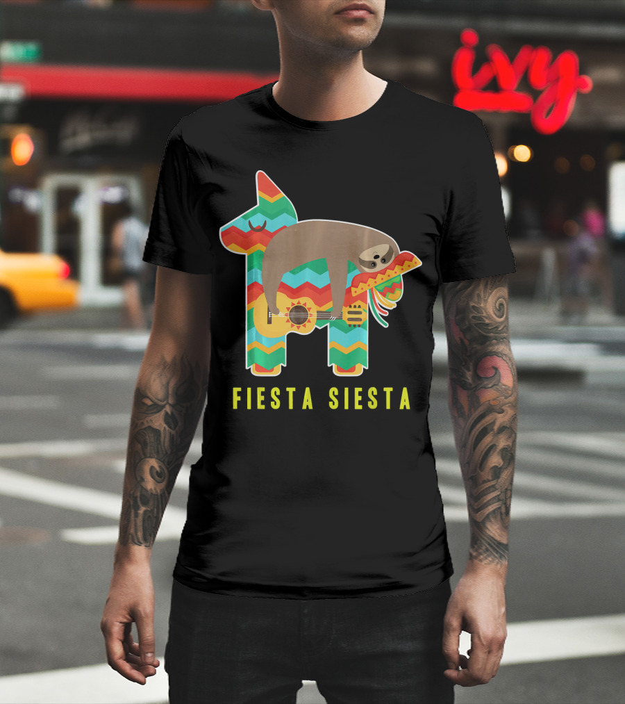 Fiesta Siesta Pinata Sloth Sombrero Guitarra T-Shirt
