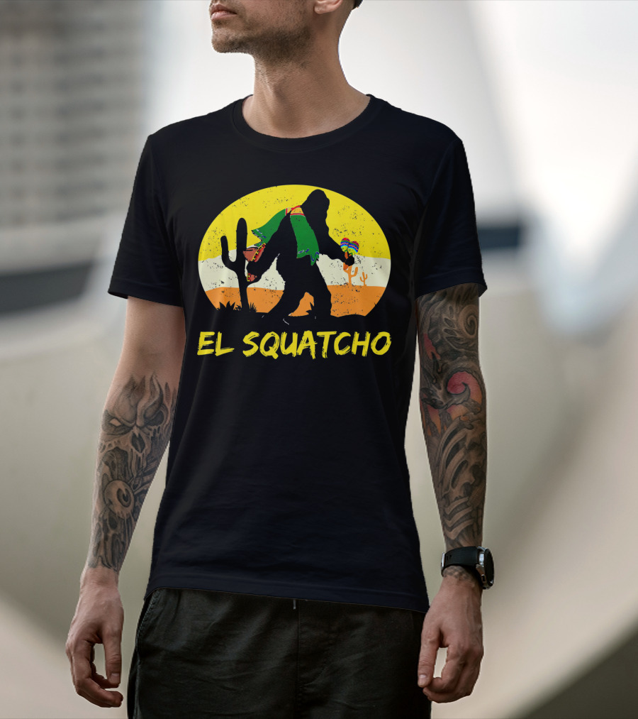 El Squatcho Bigfoot Cinco De Mayo Cactus Desert Scene T-Shirt