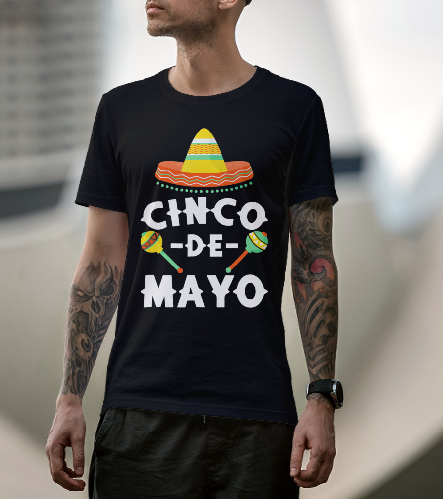Cinco De Mayo Sombrero And Maracas T-Shirt
