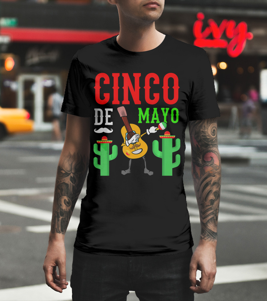 Cinco De Mayo Dabbing Guitar With Cactus And Mustache T-Shirt