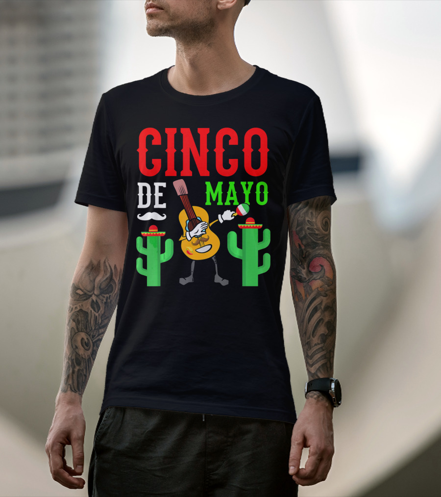 Cinco De Mayo Dabbing Guitar With Cactus And Mustache T-Shirt