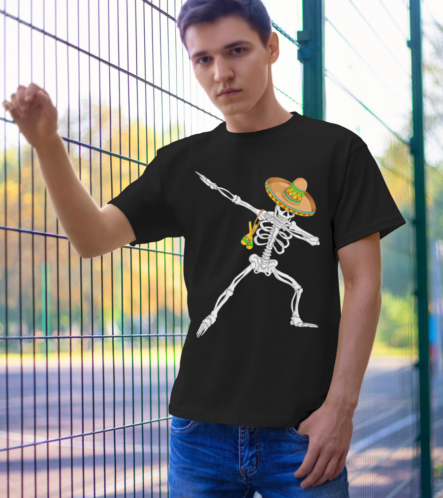 Cinco De Mayo Dabbing Skeleton Sombrero Dance T-Shirt