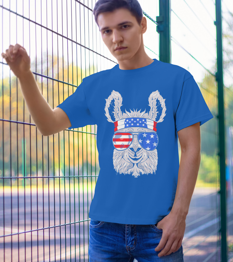 Patriotic Llama With American Flag Sunglasses And Headband For USA Independence Day T-Shirt