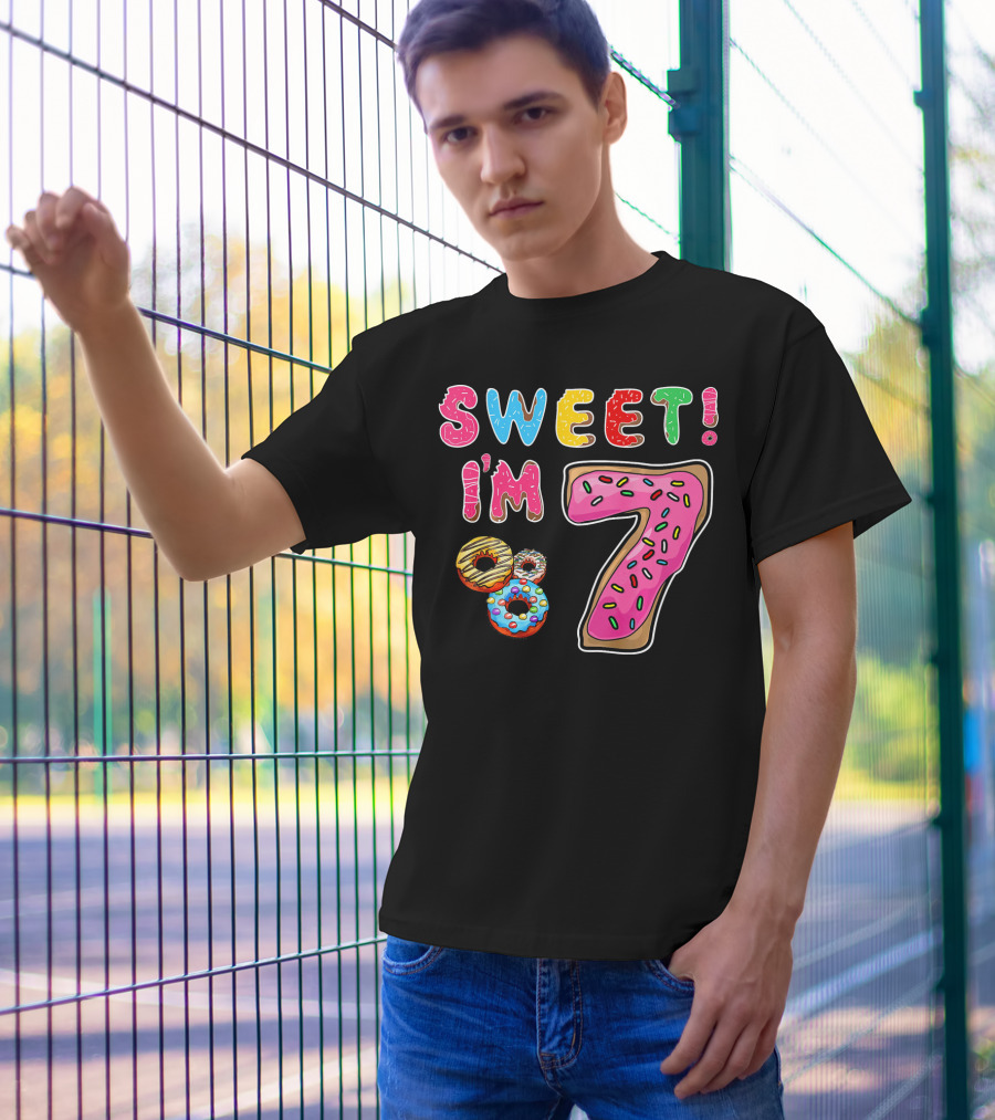 Sweet I'm 7 Donut Birthday T-Shirt