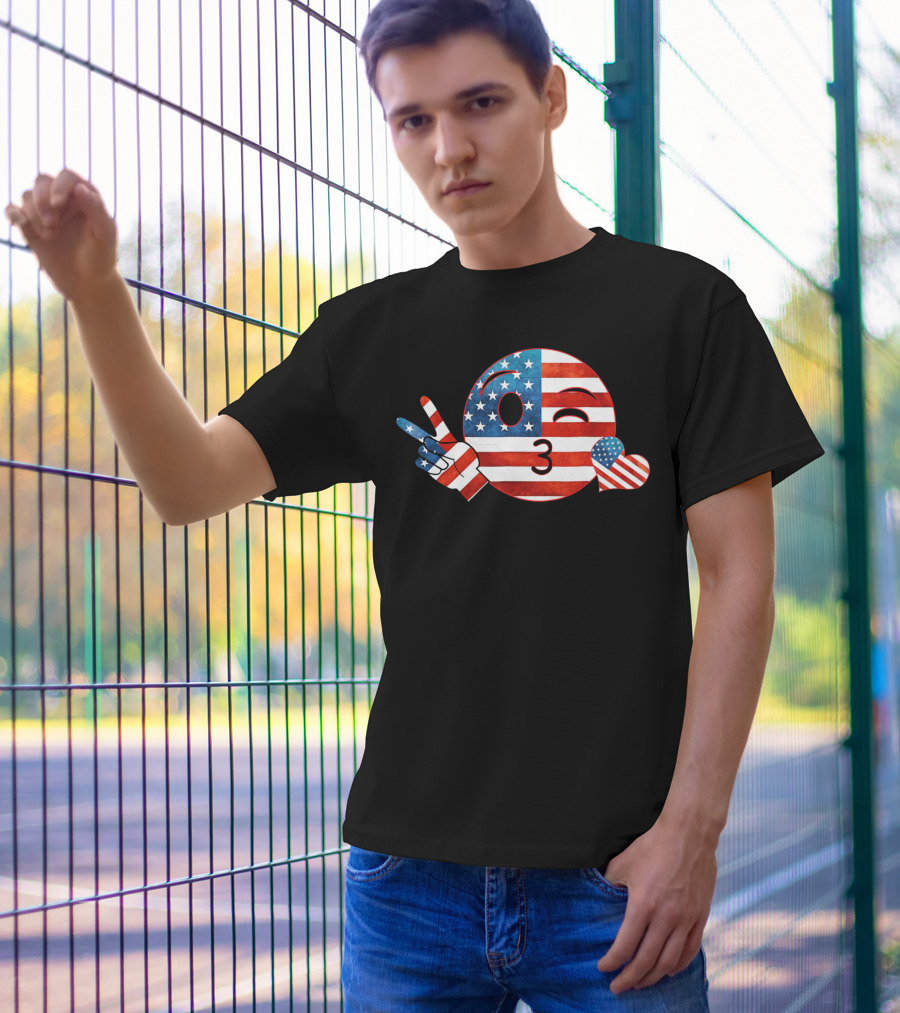 Unique Peace Emoji Patriotic American Flag Kiss Heart T-Shirt