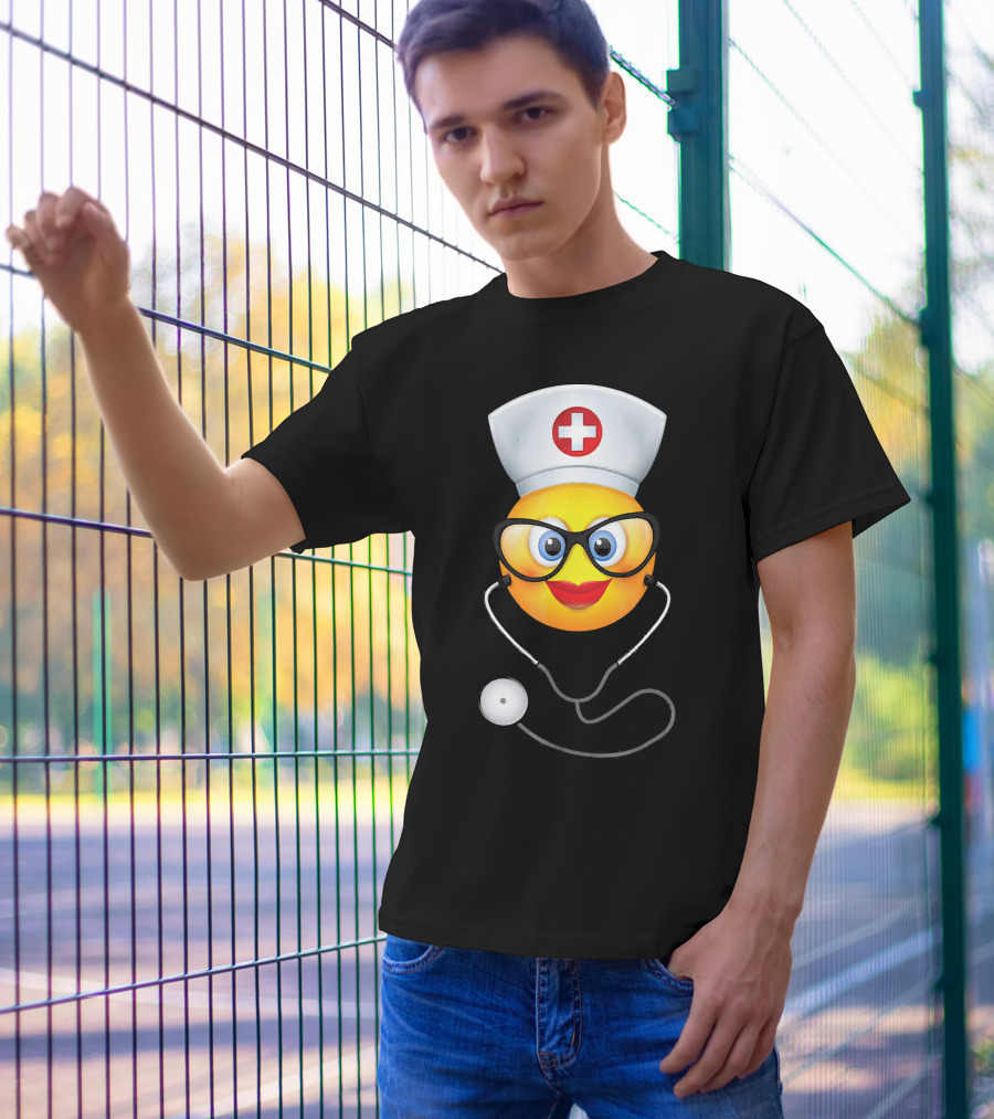 Nurse Halloween Funny Emoji Glasses Stethoscope T-Shirt