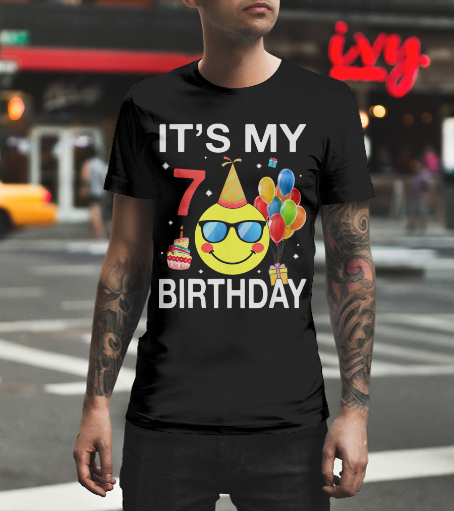 IT'S MY 7 BIRTHDAY Emoji Party Hat Sunglasses Balloons Cake T-Shirt