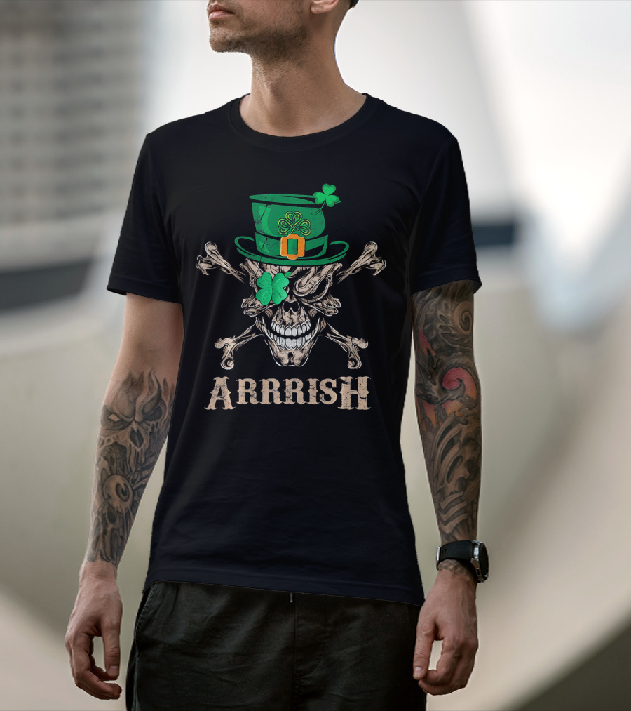 ARRRISH Skull In Irish Pirate Style With Shamrock Hat T-Shirt