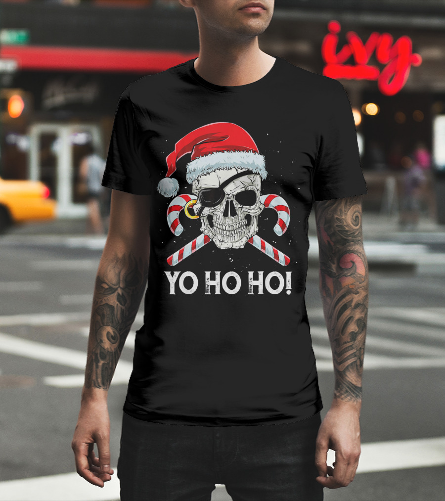 YO HO HO Pirate Santa Skull Candy Canes T-Shirt