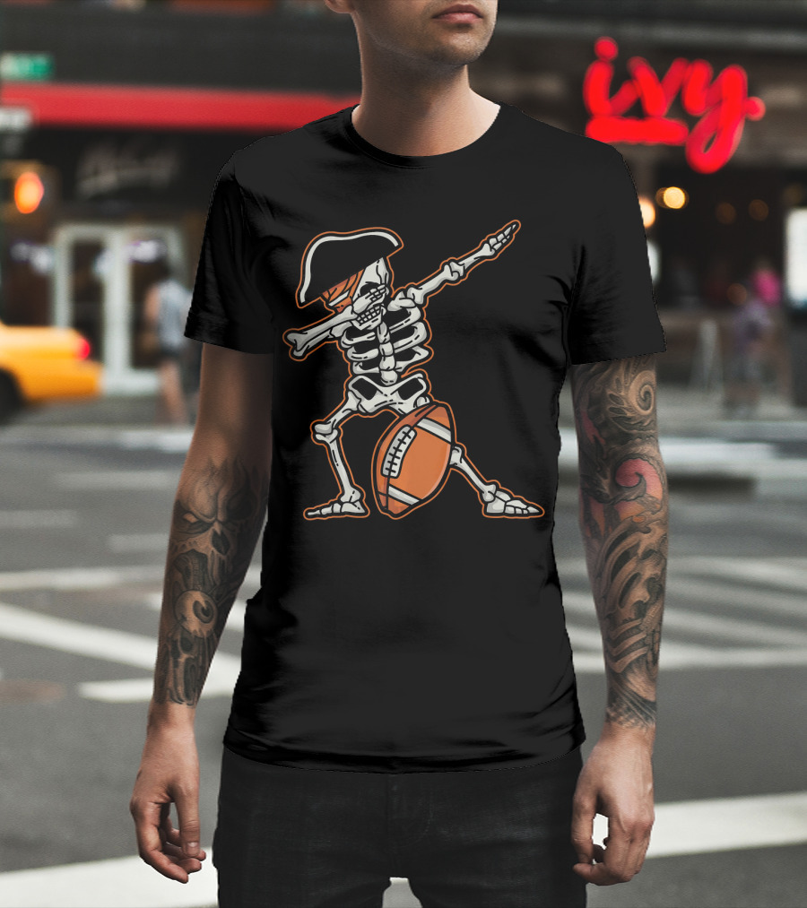 Dabbing Skeleton Pirate With Football Cool T-Shirt