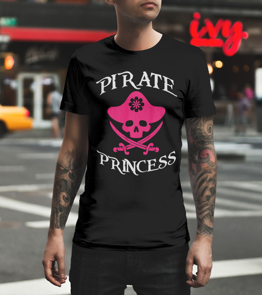 Pirate Princess Pink Skull And Crossed Swords T-Shirt