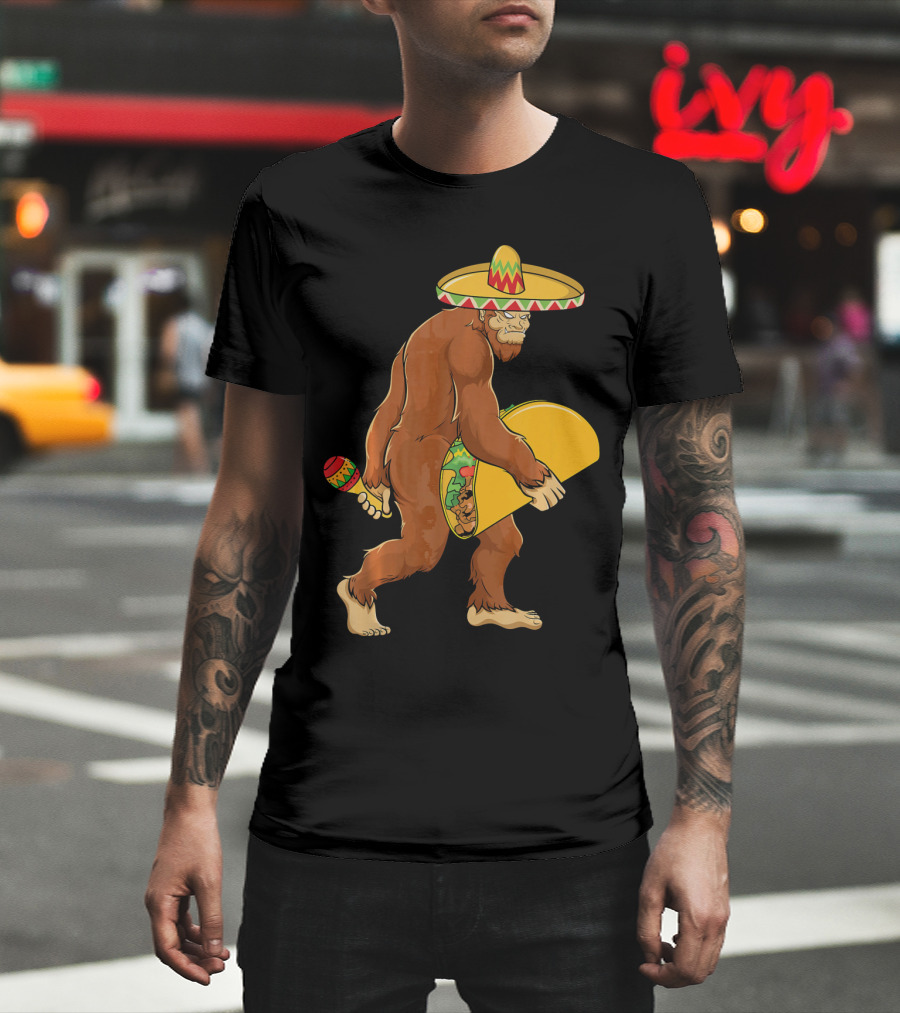 Bigfoot Cinco De Mayo Sombrero Taco Maraca T-Shirt