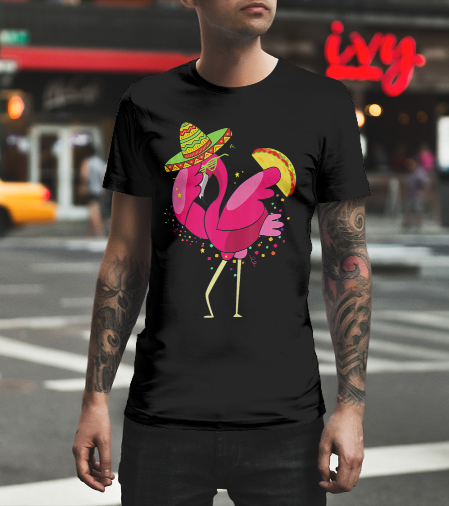 Funny Flamingo Dabbing With Taco Sombrero Cinco De Mayo T-Shirt