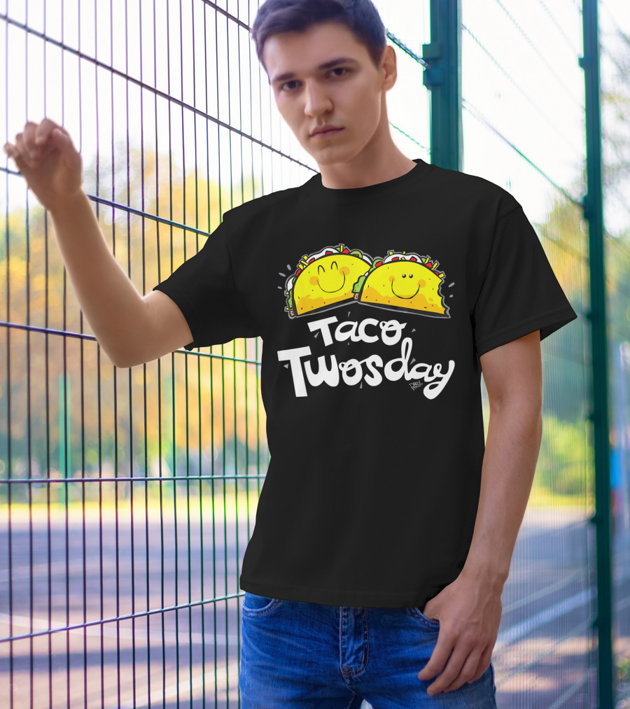 Taco Twosday Smiling Tacos Fun T-Shirt