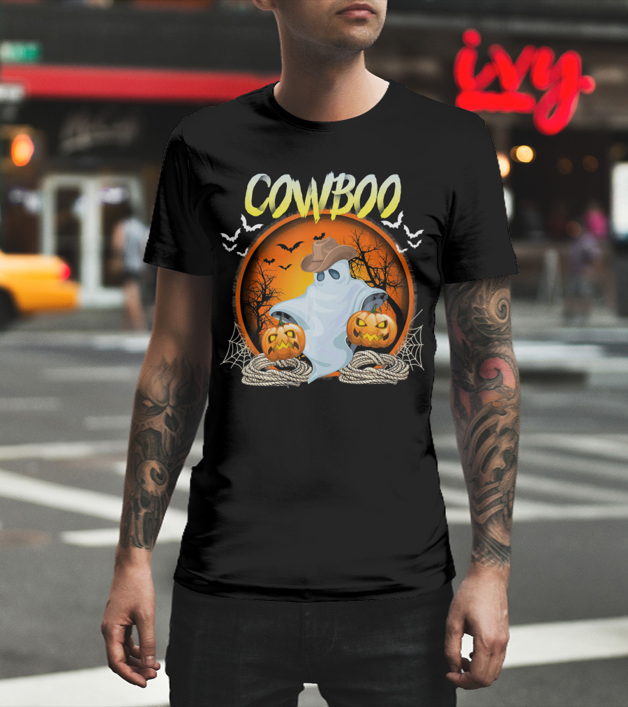 Cowboo Halloween Ghost In Cowboy Hat With Pumpkins And Bats T-Shirt