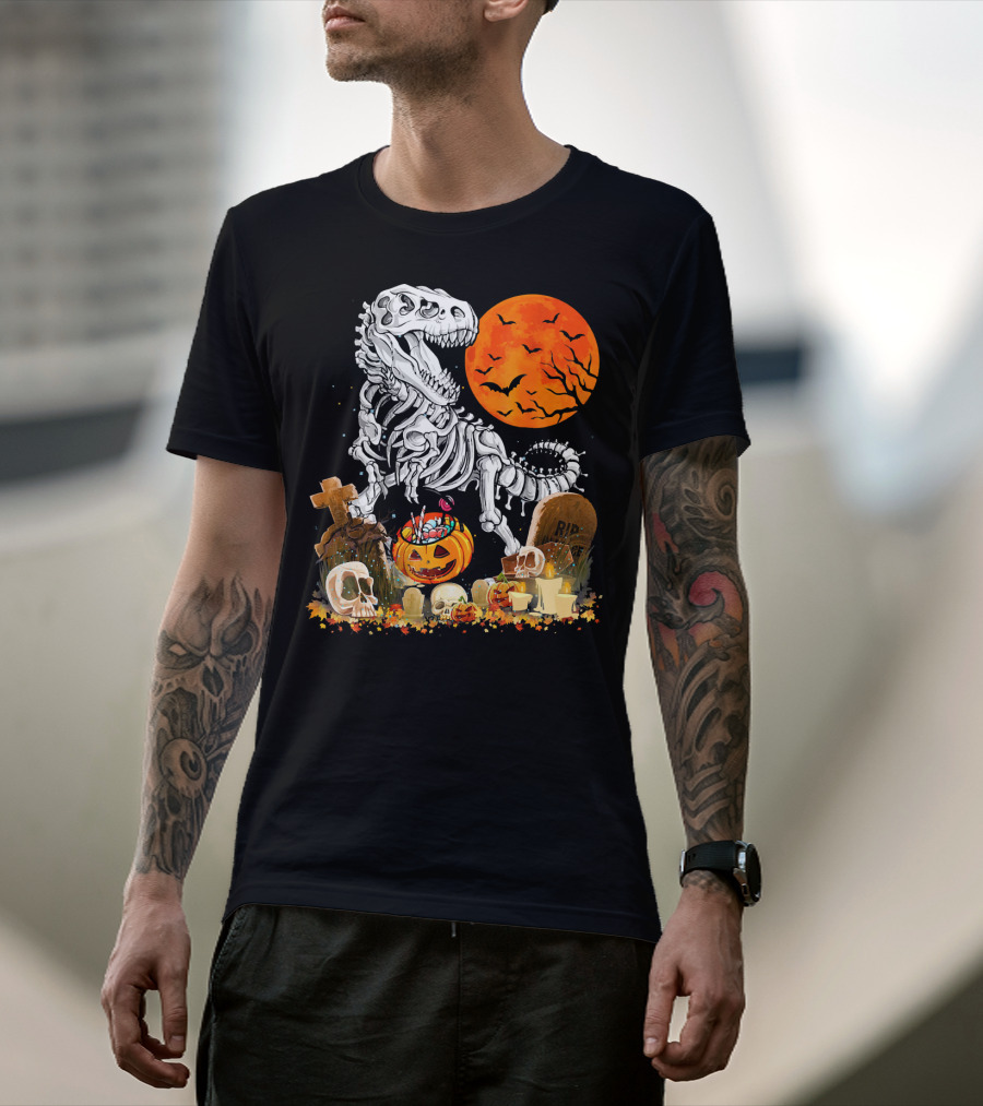 Halloween Dinosaur Rex Skeleton With Pumpkin And Full Moon T-Shirt