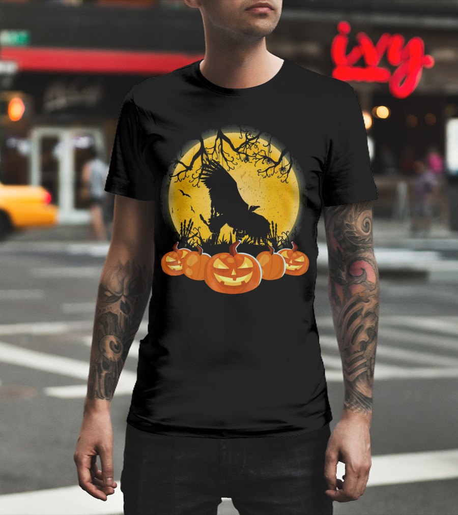 Vulture Silhouette With Pumpkins And Full Moon Halloween Scene T-Shirt