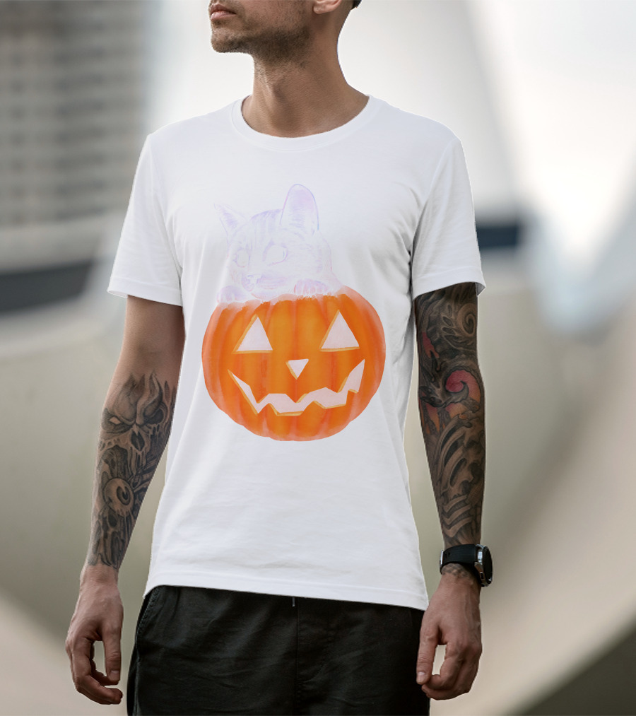 Kitten Peeking From Jack-O'-Lantern Pumpkin Halloween T-Shirt