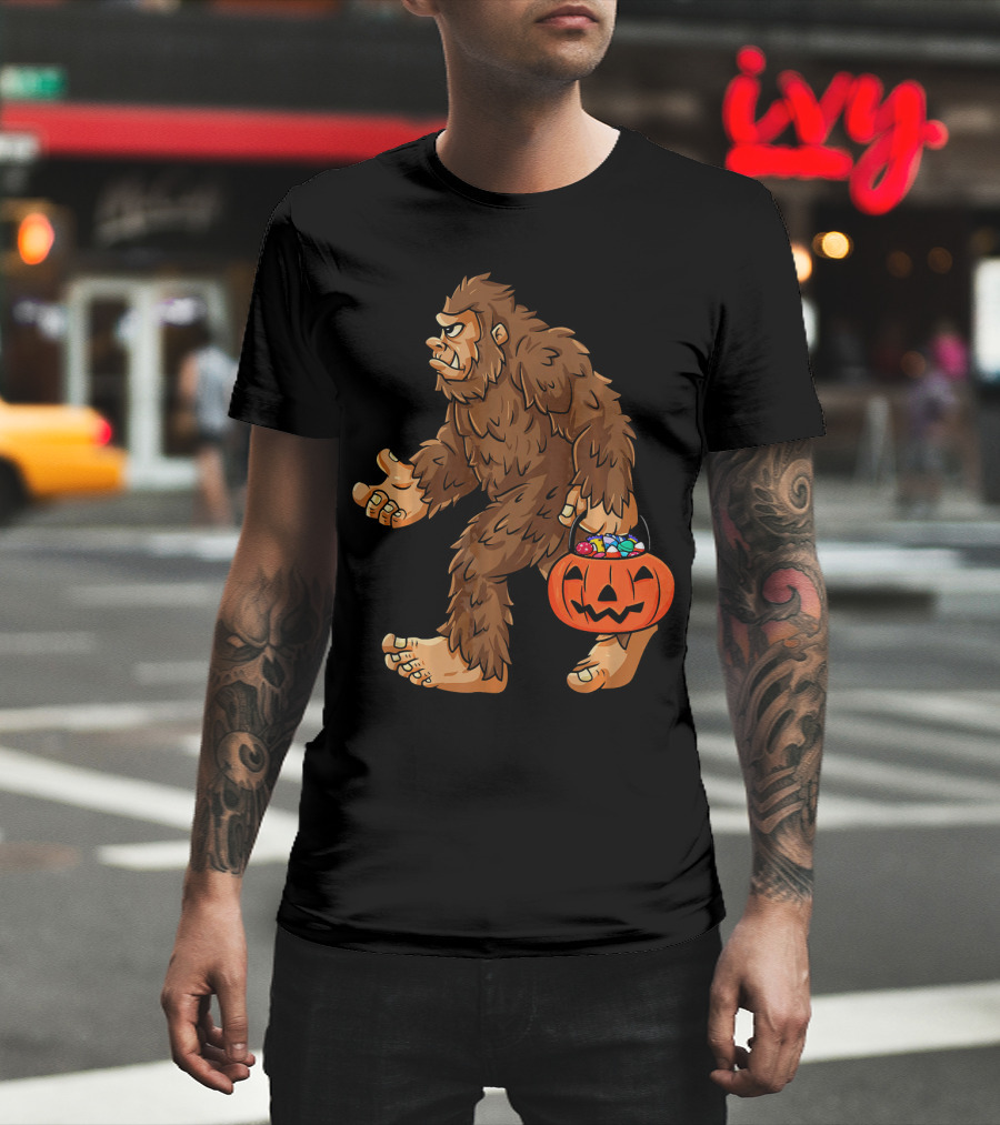 Bigfoot Carrying Jack O Lantern Halloween Candy T-Shirt