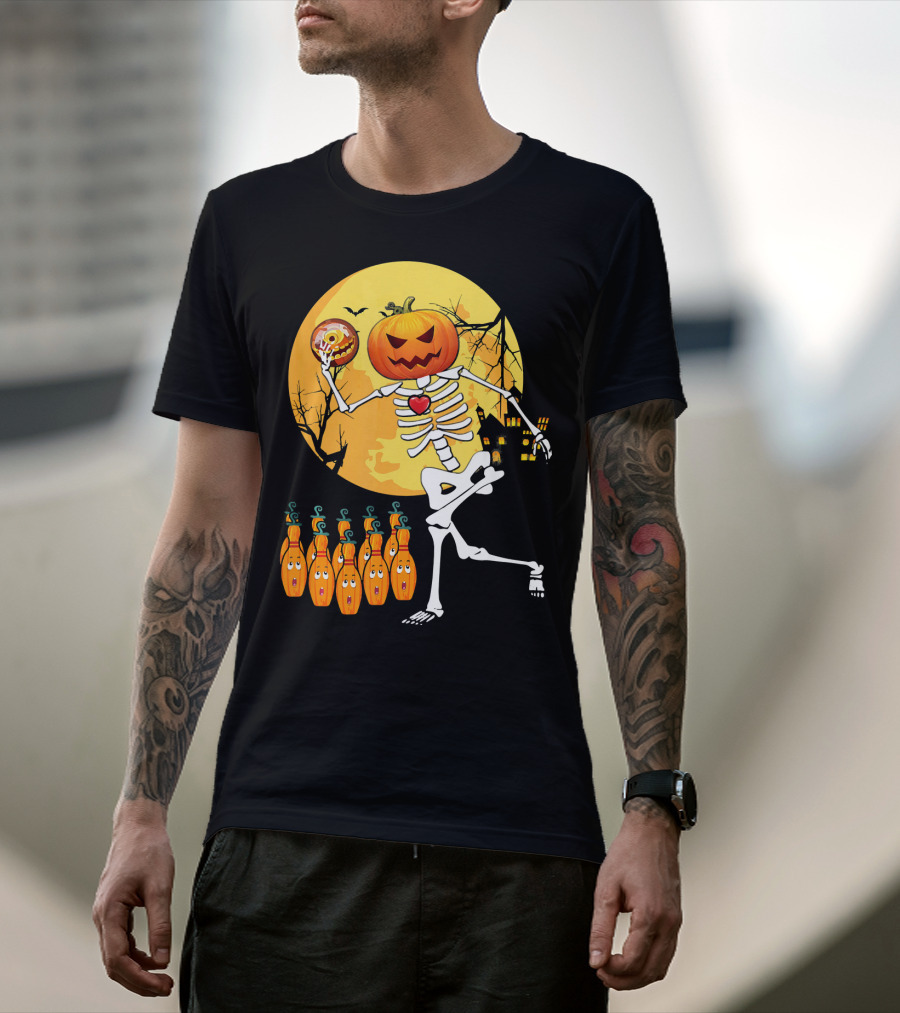 Funny Pumpkin-Headed Bowling Skeleton Halloween Dance T-Shirt