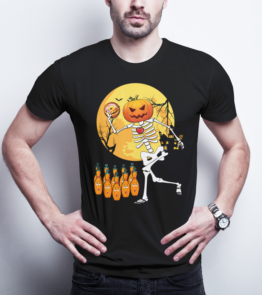 Funny Pumpkin-Headed Bowling Skeleton Halloween Dance T-Shirt