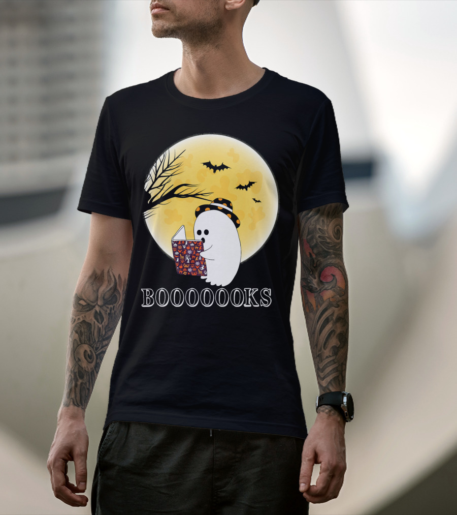 Booooooks Boo Ghost Reading Under The Full Moon Halloween T-Shirt