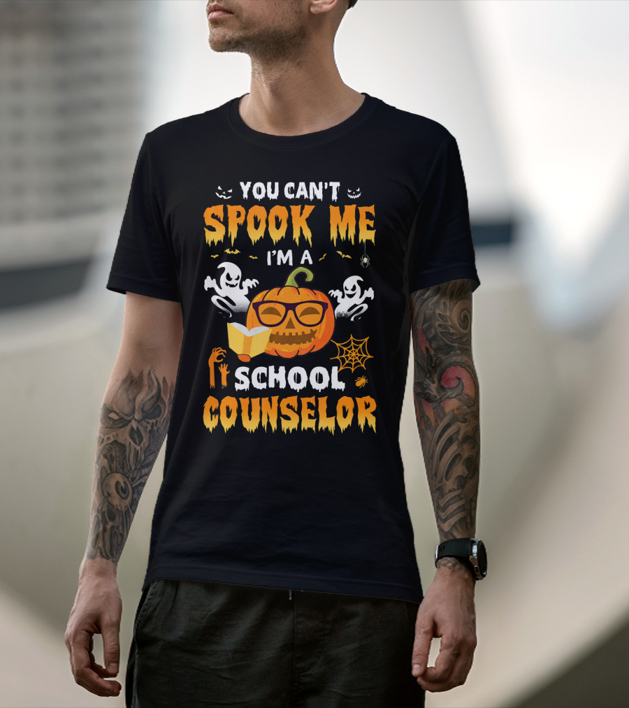 You Can't Spook Me I'm A School Counselor Halloween Pumpkin Ghosts Book Spiders T-Shirt