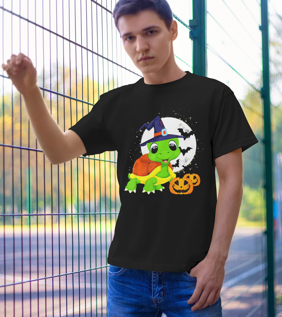Turtle Witch Halloween Pumpkin Moon And Bats T-Shirt