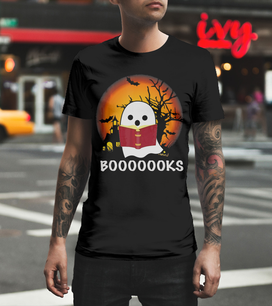 Boo Read Books Halloween Boooooooks Ghost With Red Book And Spooky Bats T-Shirt