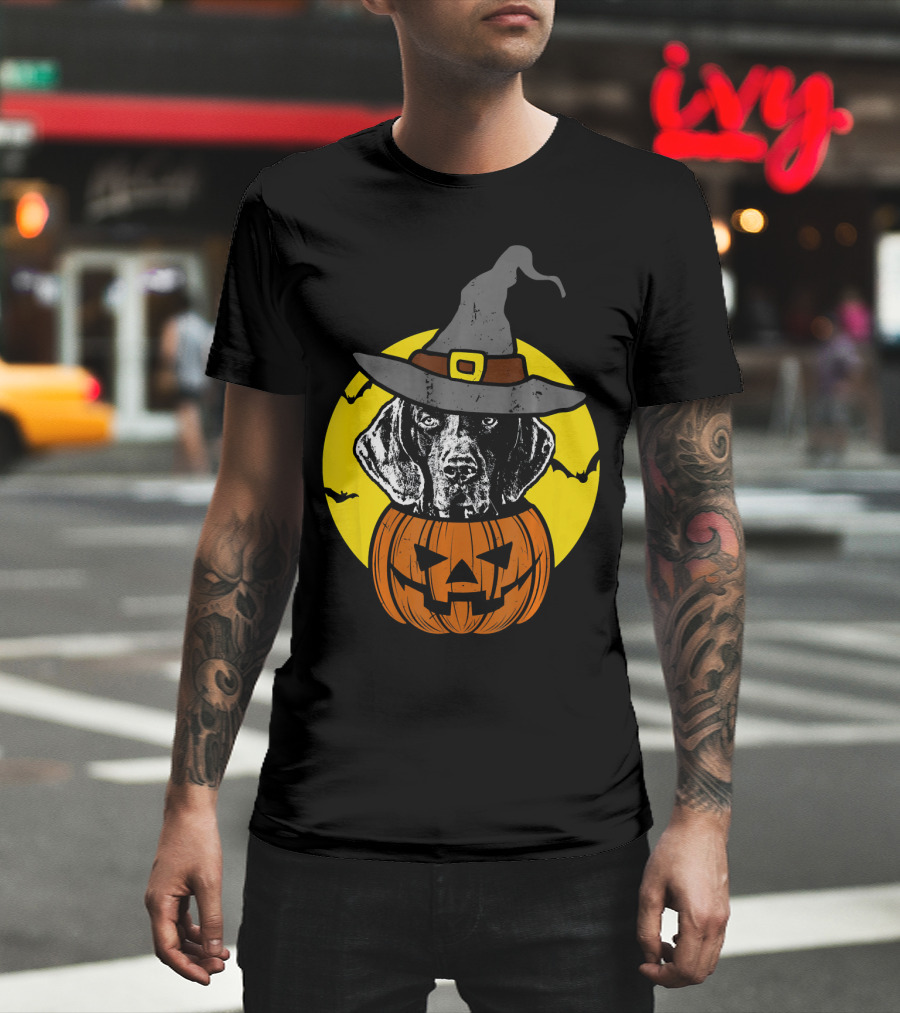 German Shorthaired Pointer Witch Hat Pumpkin Halloween Moon T-Shirt